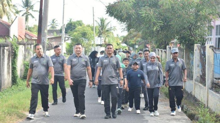 HBA Ke 64, Kajari Bireuen Bersama Jajarannya Jalan Santai, Anjangsana ...