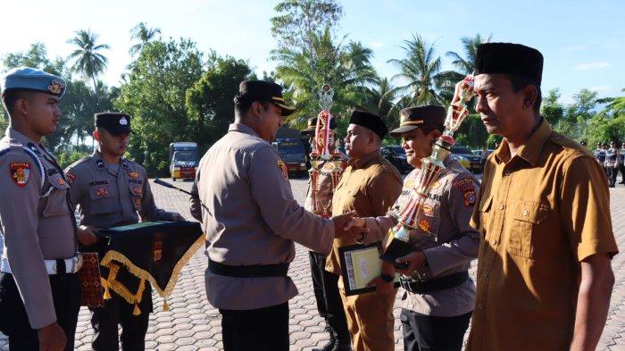Polres Pidie Jaya Beri Penghargaan Kepada Tiga Pos Kamling Terbaik ...