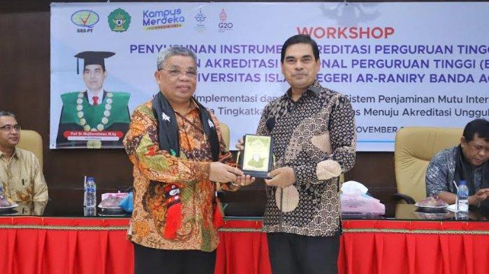 Untuk Peroleh Akreditasi Unggul, UIN Ar-Raniry Gelar Workshop Penyusunan IAPT - Serambinews.com