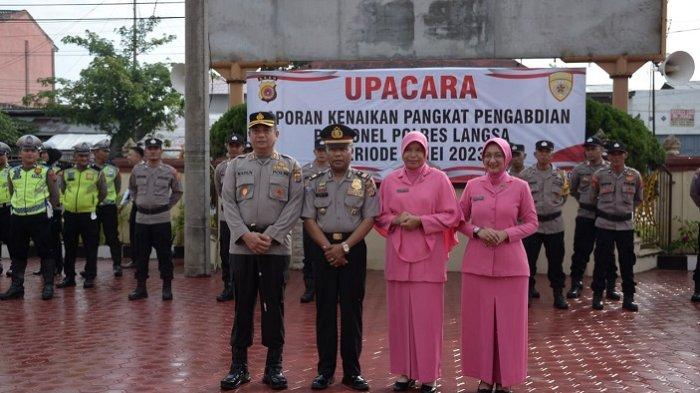 Kapolres Langsa Pimpin Upacara Kenaikan Pangkat Pengabdian 1 Perwira - Serambinews.com