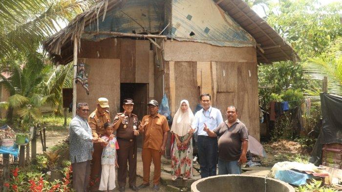 Rumah Layak Huni dari Kejari dan Senyum Petugas Cleaning Service di ...
