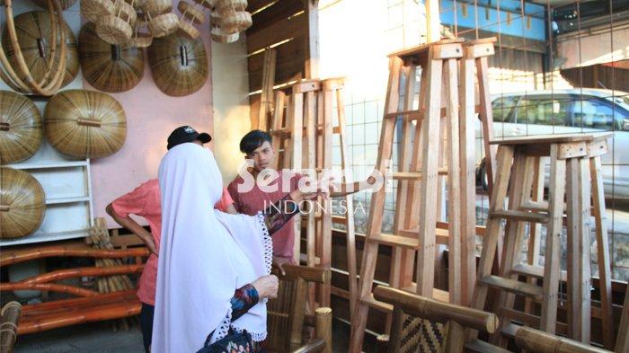 FOTO-FOTO - Kerajinan Rotan Aceh yang Menembus Pasar Nasional ...