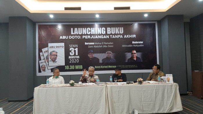 Abu Doto Luncurkan Buku “Perjuangan Tanpa Akhir” - Serambinews.com