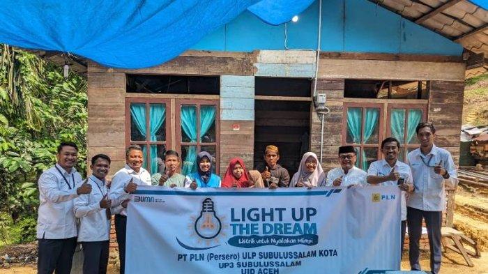 PLN UP3 Subulussalam Adakan Light Up The Dream, Pasang Listrik Gratis, Meriahkan Hari Listrik Ke ...