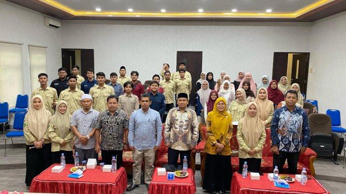 Senat Mahasiswa FAH UIN Ar–Raniry Gelar Upgrading dan Rapat Kerja - Serambinews.com