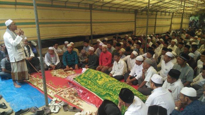 Anak Kandung Imami Shalat Jenazah Almarhum Abu Sanusi Mantan Panglima ...