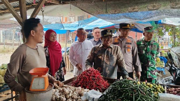 Jelang Ramadhan, Pj Bupati Aceh Utara Pantau Persediaan Bahan Pokok di ...
