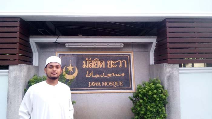 Putra Lhoksukon Jadi Imam Tarawih di Bangkok - Serambinews.com