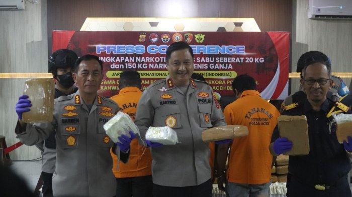 Gagalkan Penyelundupan Sabu Seberat 20 Kg dari Malaysia di Perairan Idi, 3 Nelayan Diamankan ...