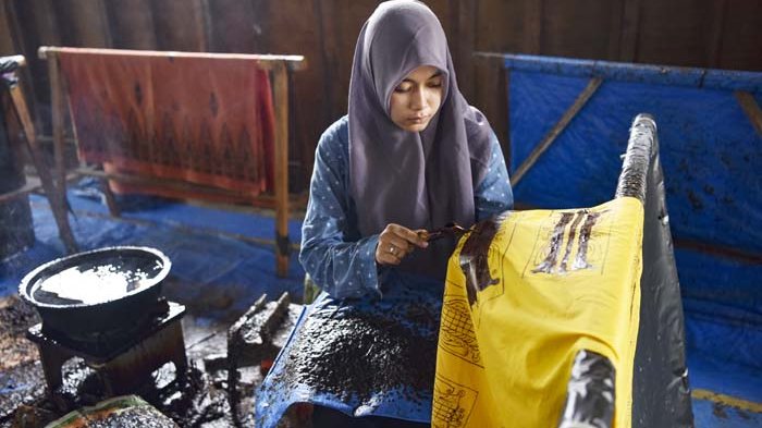 Selisik Secarik Batik - Serambinews.com