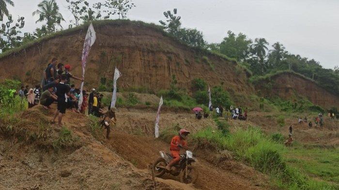 Perebutan Piala Kapolres Bireuen, 119 Rider Tampil di Grasstrack ...