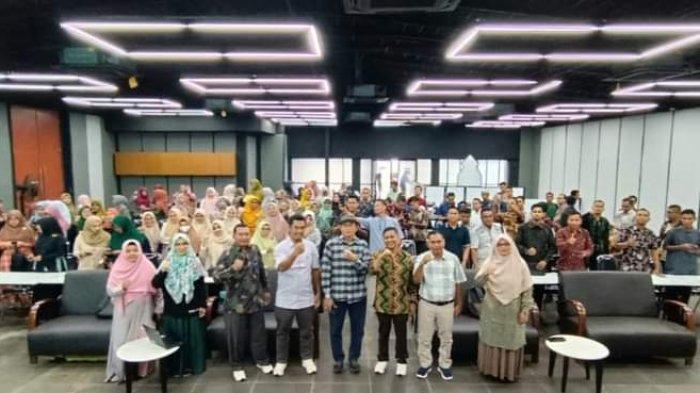 Puluhan Guru Se-Aceh Dilatih Menulis Karya Tulis Ilmiah - Serambinews.com