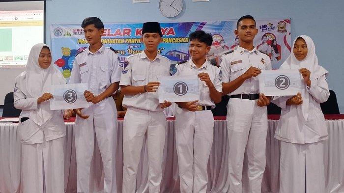 SMKN 1 Jeunieb Gelar Suara Demokrasi - Serambinews.com