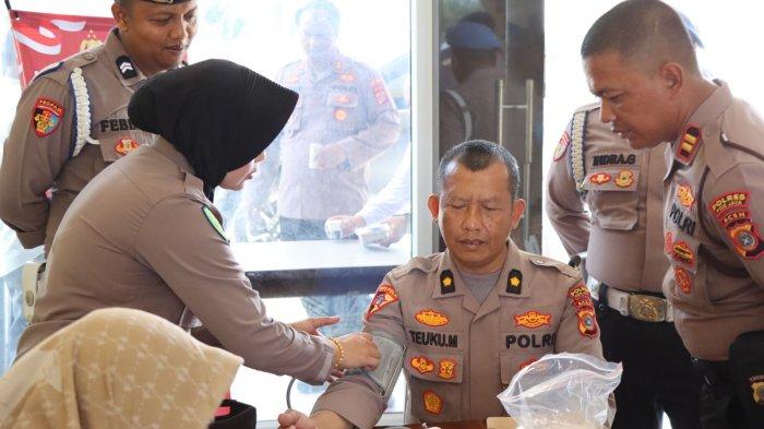 Rayakan HUT Ke-72 Humas Polri, Personel Polres Pidie Jaya Sumbang Darah ...