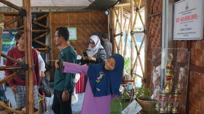 Stan Aceh Besar Pamerkan 11 Alat TTG, Termasuk Mesin Petik Pinang ... Stan Aceh Besar Pamerkan 11 Alat TTG, Termasuk Mesin Petik Pinang ...