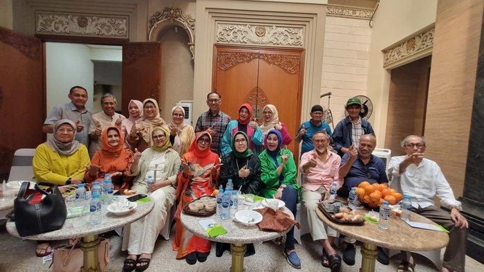 Putra Prof Ali Hasjmy Kukuhkan Pengurus Jeumpa Puteh, Paguyuban Alumni SMAN 1 Banda Aceh di ...