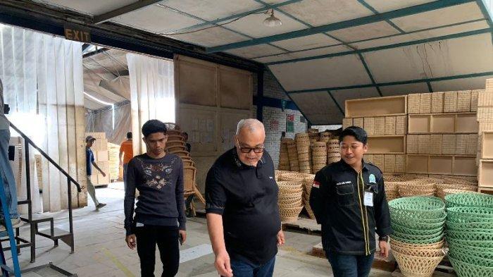 Melihat Pabrik Furniture Rotan Milik Pengusaha Abdya, Pekerja Seribuan ...