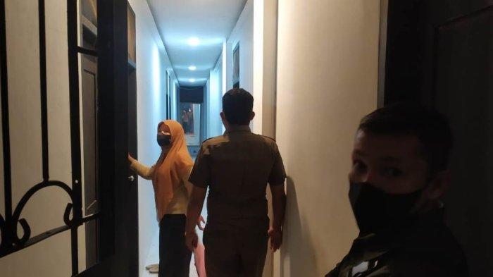 Sasar Kawasan Kampus, Satpol PP dan WH Banda Aceh Razia Kos - Serambinews.com