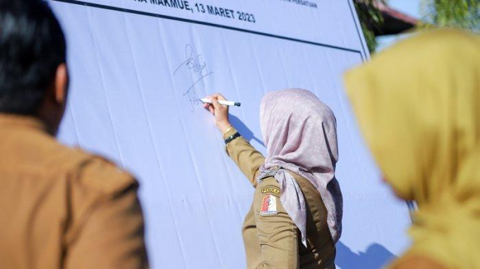 Pj Bupati dan ASN Nagan Raya Ikrar Netral di Pemilu 2024 - Serambinews.com