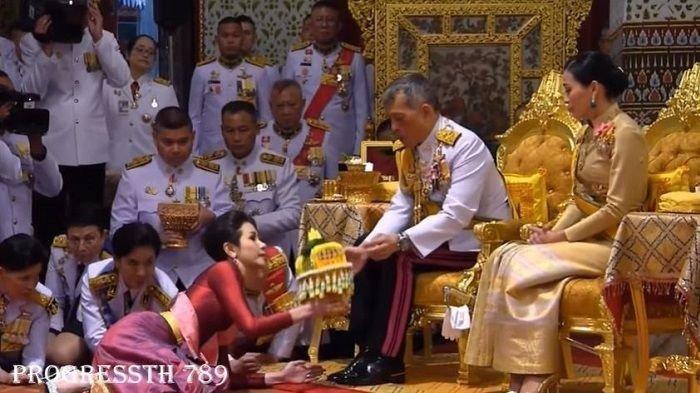 Sosok Cantik Sineenat, Mantan Pacar Raja Thailand Dilantik Jadi Selir ...