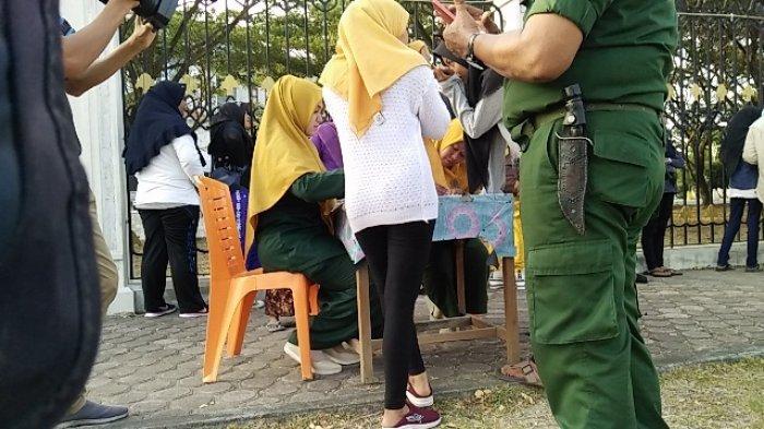 Belasan Remaja Putra dan Putri di Bireuen Terjaring Razia Pakaian Ketat - Serambinews.com