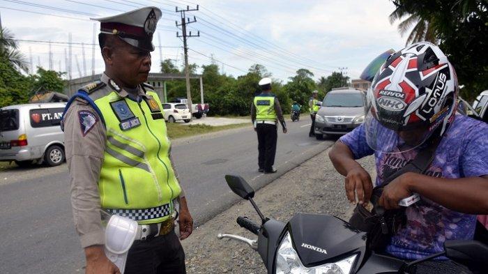 Pelanggaran Tak Gunakan Helm Dominan Dalam Operasi Patuh Rencong di Nagan Raya - Serambinews.com