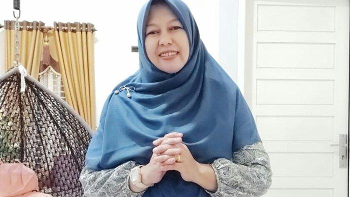Regina Rahmi, Berawal dari Penyiar Radio hingga Menjadi Dosen ...
