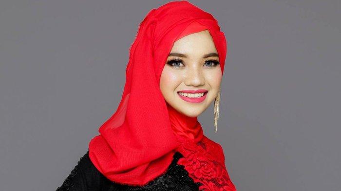 Reny, Model Cantik asal Aceh Tengah yang Jadi Finalis Putri Kebudayaan Aceh 2020, Ini Profilnya ...