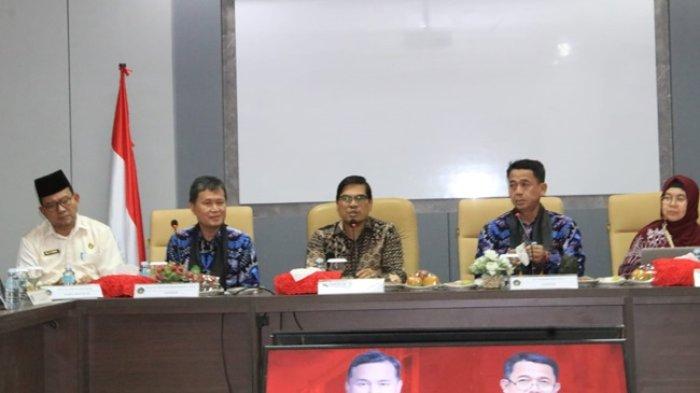 Tim Asesor Lamdik Asesmen Reakreditasi Prodi S2 PAI Pascasarjana UIN Ar-Raniry, Ini Kata Rektor ...