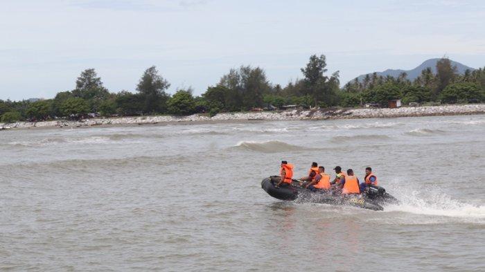 Perahu Dihantam Ombak, Kakek 75 Tahun Hilang Saat Melaut di Alue Naga - Serambinews.com
