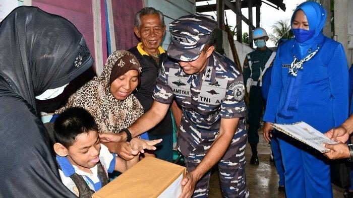 Aspotmar Kasal Serahkan Tali Asih untuk Dhuafa dan Anak Berkebutuhan ...