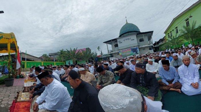 Hari Ini, Ribuan Umat Muslim Shalat Idul Adha di Masjid Taqwa Muhammadiyah Subulussalam ...