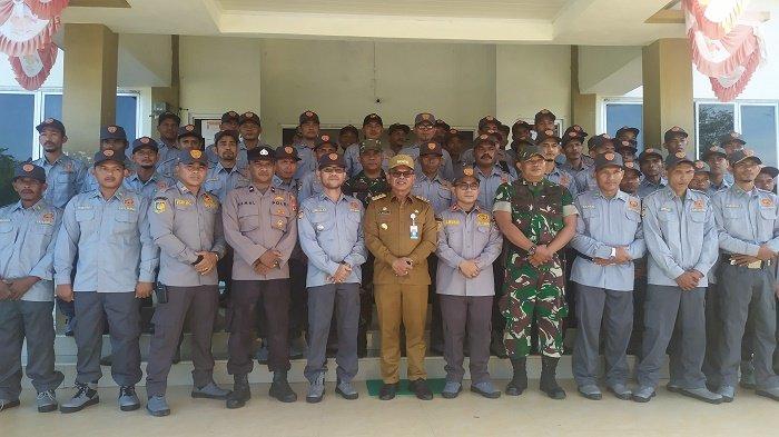 Pj Bupati Aceh Jaya Sebut Linmas Berperan Penting Sukseskan Pemilu ... Pj Bupati Aceh Jaya Sebut Linmas Berperan Penting Sukseskan Pemilu ...