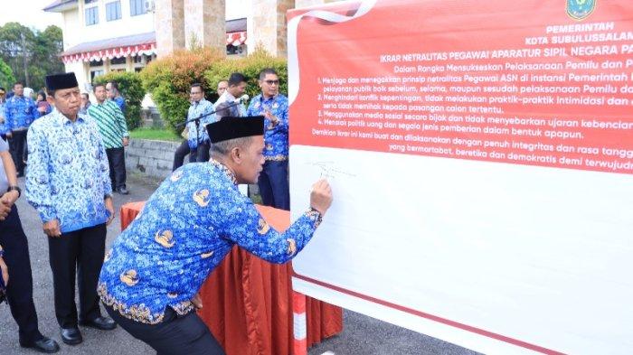 Jaga Netralitas di Pilkada 2024, PNS/ASN Subulussalam Teken Pakta Integritas, Ini Pesan Pj Wali ...