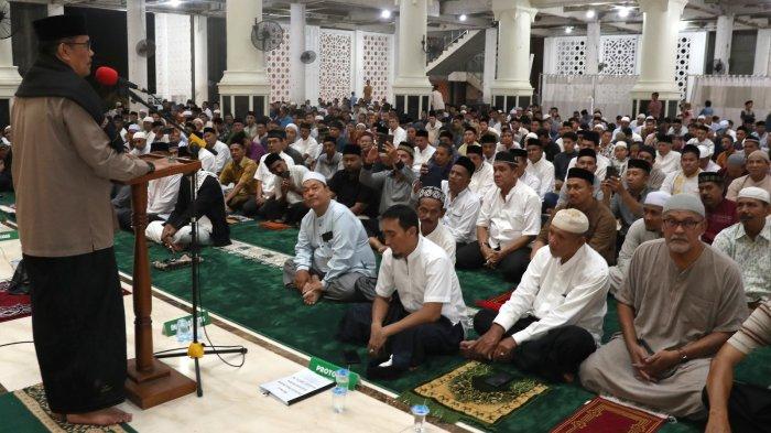 Tim Safari Ramadan Pemko Banda Aceh Sambangi Masjid Baitussalihin Ulee ...