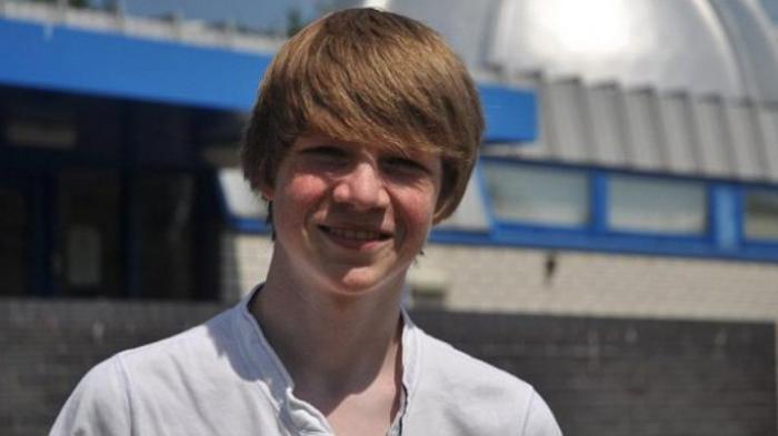 Pelajar 15 Tahun Sukses Temukan Sebuah Planet Baru - Serambinews.com