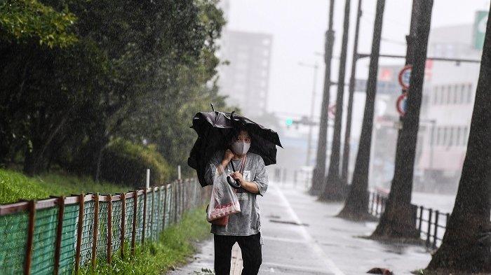 Topan Dewa Laut Hantam Jepang, Banjir dan Longsor Terjang Wilayah ...