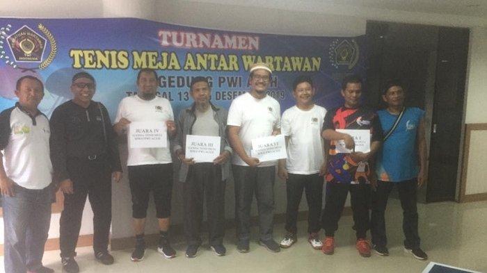 Heru Juara Tunggal, Fudin/Ali Rajai Ganda - Serambinews.com