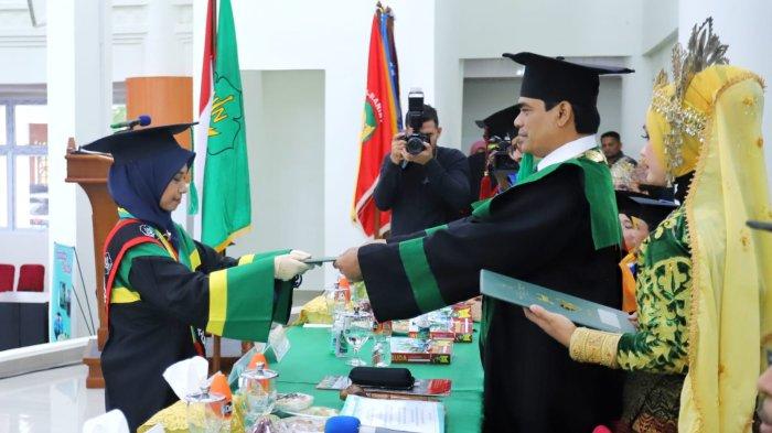 UIN Ar-Raniry Gelar Wisuda, 472 Orang Lulus Cumlaude - Serambinews.com