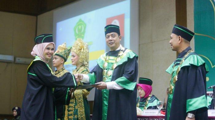 Unaya Wisuda 302 Lulusan - Serambinews.com