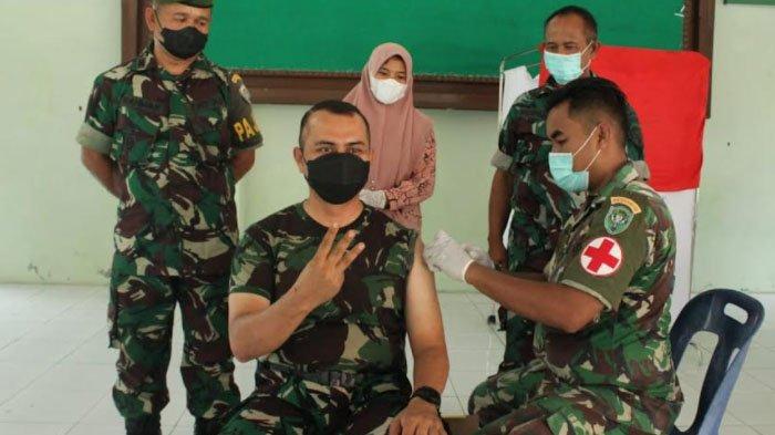 Suntik Vaksin Tahap III, Dandim 0107/Asel Imbau Warga Tetap Terapkan Protokol Kesehatan ...