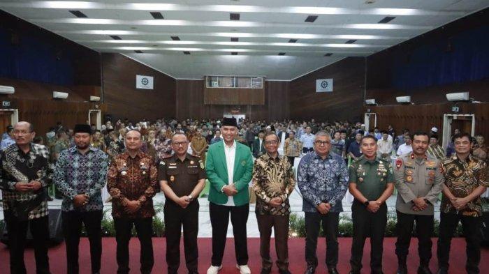 Wakapolda Aceh Hadiri Silaturahmi dengan Menko Polhukam, Mahfud MD ... Wakapolda Aceh Hadiri Silaturahmi dengan Menko Polhukam, Mahfud MD ...