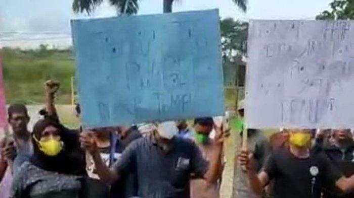 Warga Demo Kantor Camat Cot Girek Blt 2021 Belum Dicairkan