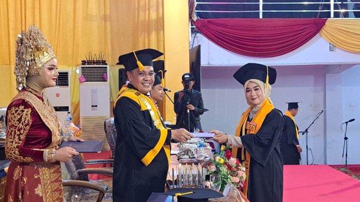 Politeknik Negeri Lhokseumawe Wisuda 876 Lulusan - Serambinews.com