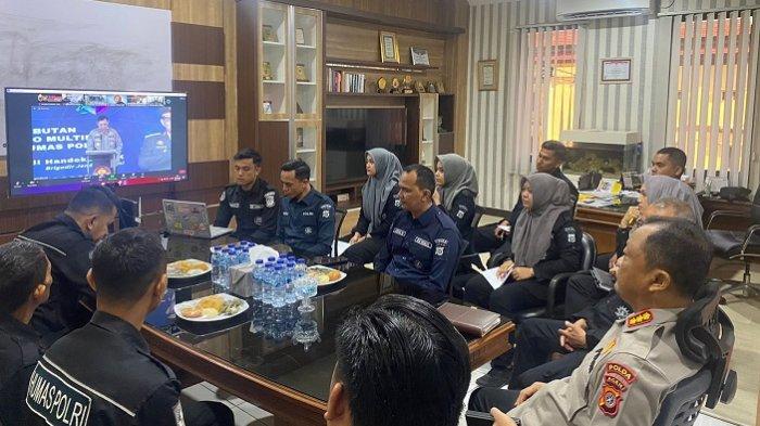 Kabid Humas Polda Aceh beserta Jajaran Ikuti Workshop Manajemen Media - Serambinews.com