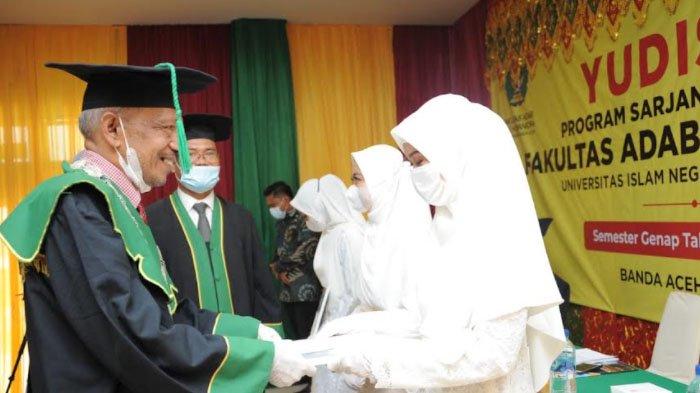 Fakultas Adab dan Humaniora UIN Ar-Raniry Yudisium 121 Lulusan - Serambinews.com