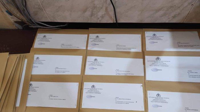 20 Surat Tilang ETLE Telah Diantar Kurir Kantor Pos Ambon ke Pelanggar ...