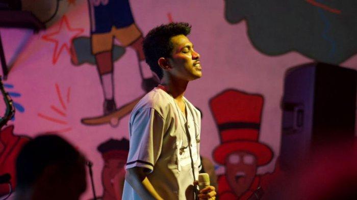 Tentang Kota Ambon, Fresly Nikijuluw: Kota-nya Para Musisi ...