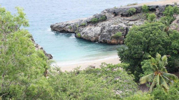 Destinasi Wisata Maluku di Pulau Kisar: Pantai Kiasar yang Tentram ...