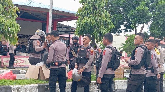 135 Personel Aparat Gabungan Amankan Pleno Hasil Rekapitulasi Suara di ...